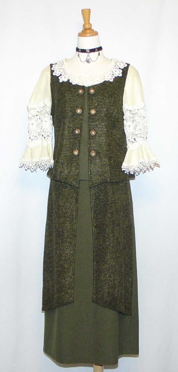 Vintage Dirndls | Beautiful German Dresses for Oktoberfest
